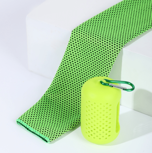 Ice Cool Microfibre Sports Towels With Silicon Holder